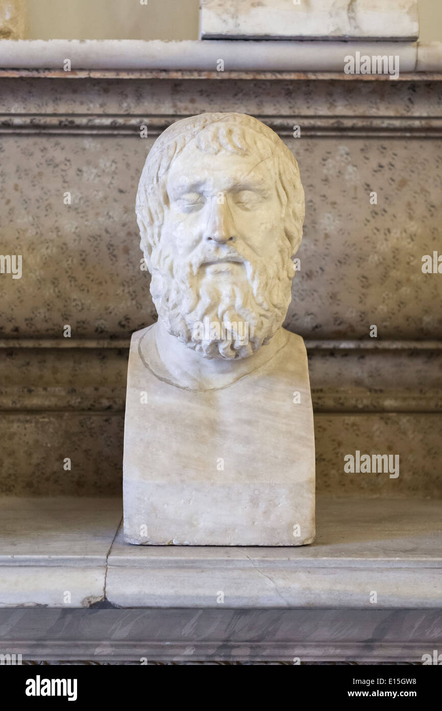 Bust sculpture of sophocles hi-res stock photography and images - Alamy