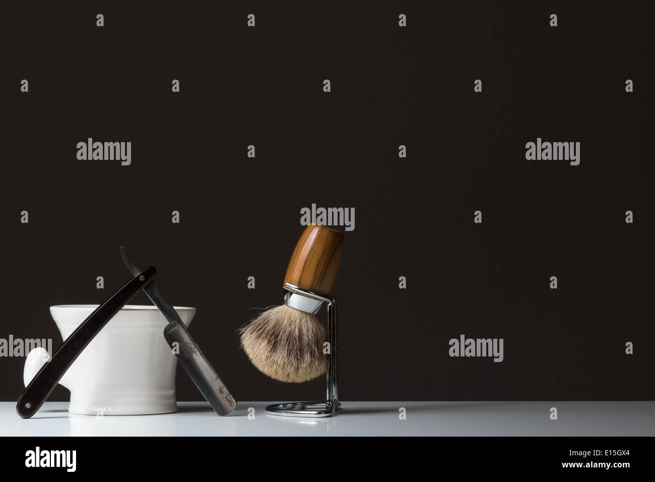 Hair grooming tools hi-res stock photography and images - Alamy
