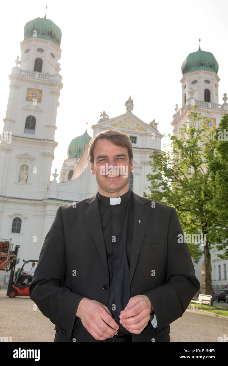 Passau, Germany. 23rd May, 2014. Future bishop of Passau, Salesian ...