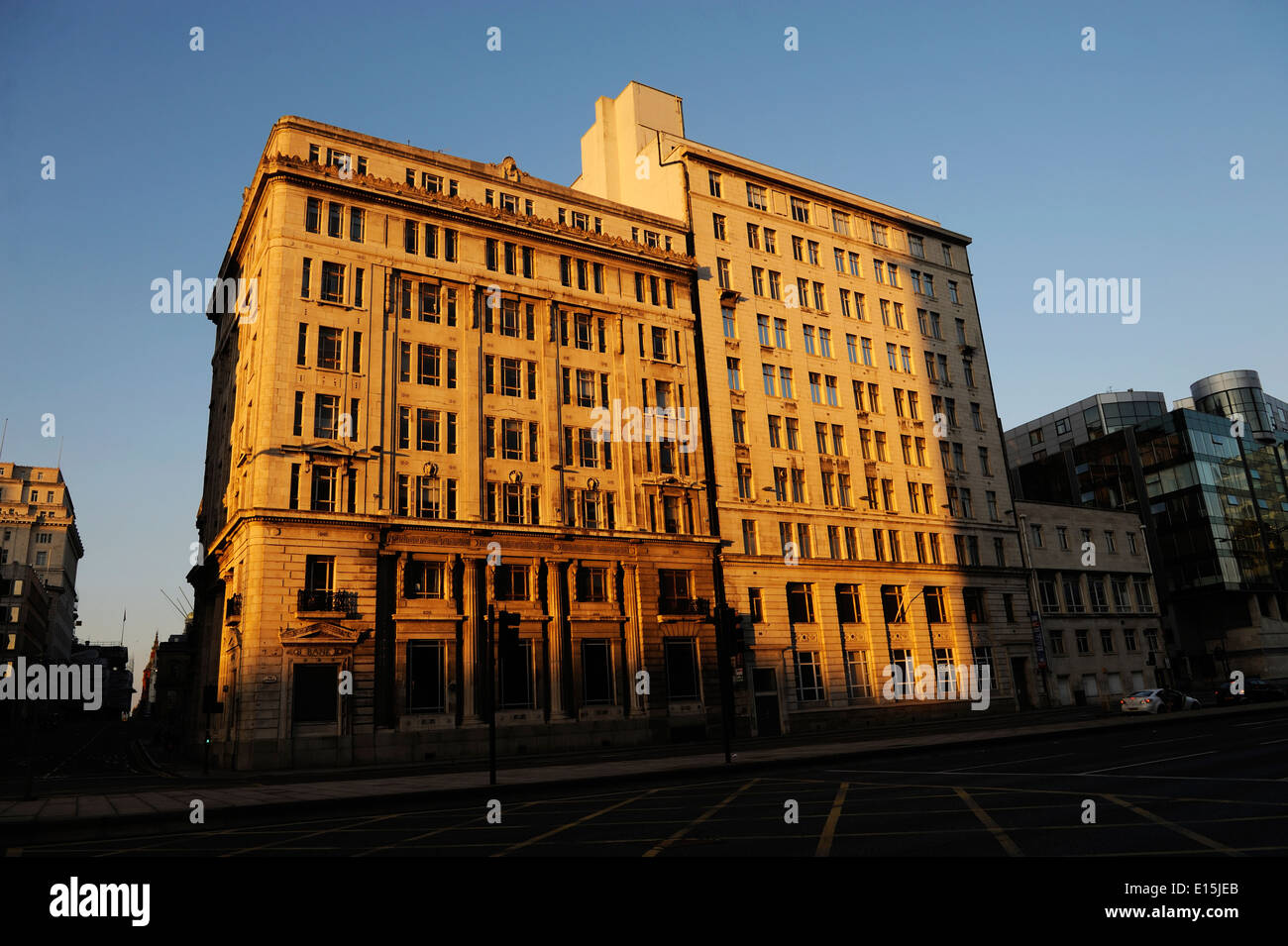 Wellington Building on The strand in Liverpool opposite the Cunard ...