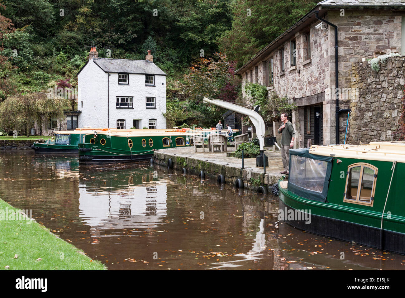 Llanfoist hi-res stock photography and images - Alamy