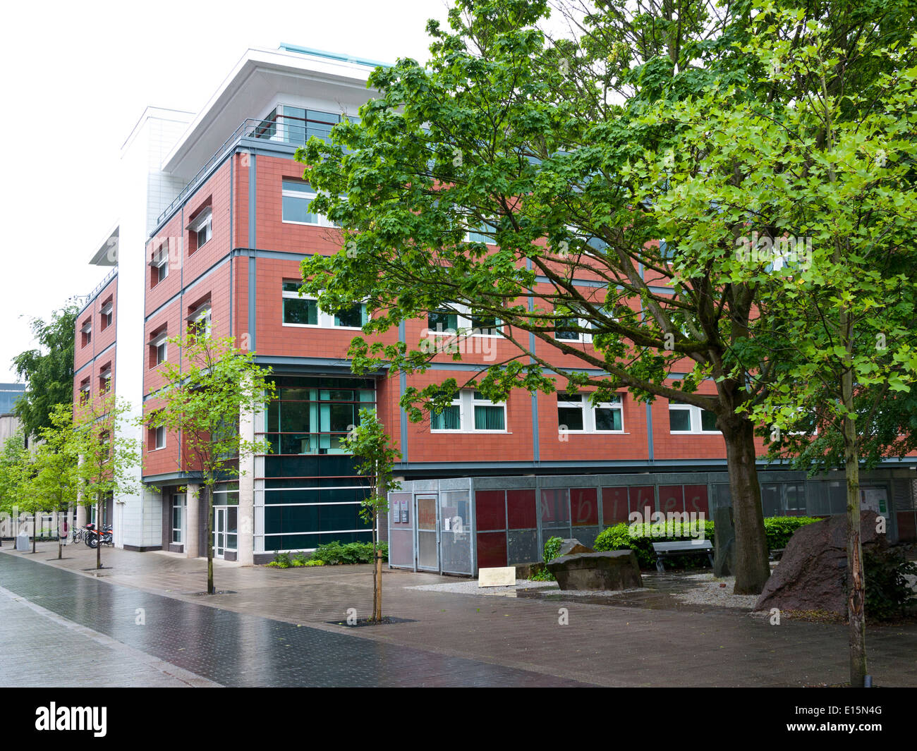 Manchester university campus hi-res stock photography and images - Alamy