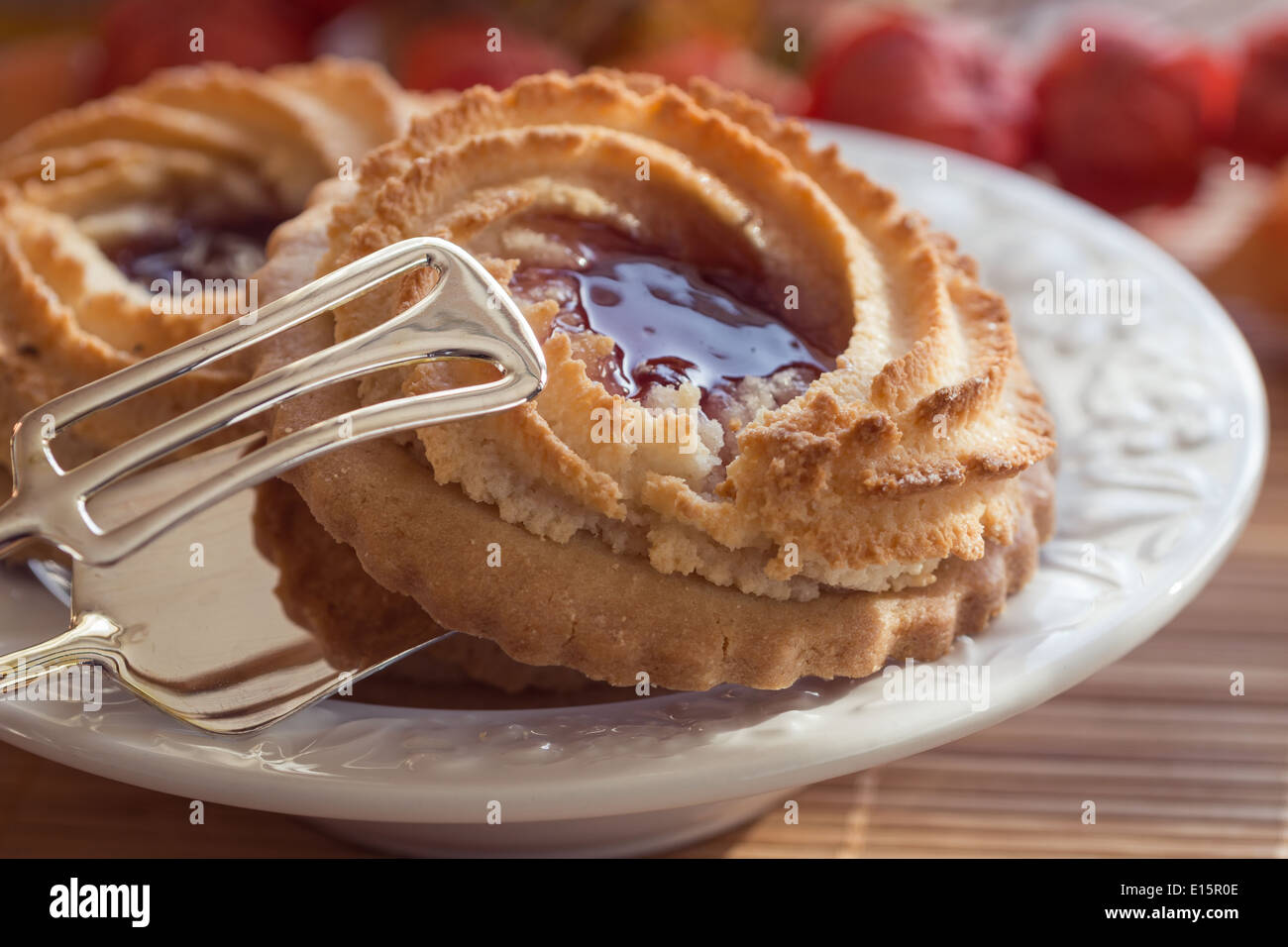 Ox eye cookies hi-res stock photography and images - Alamy
