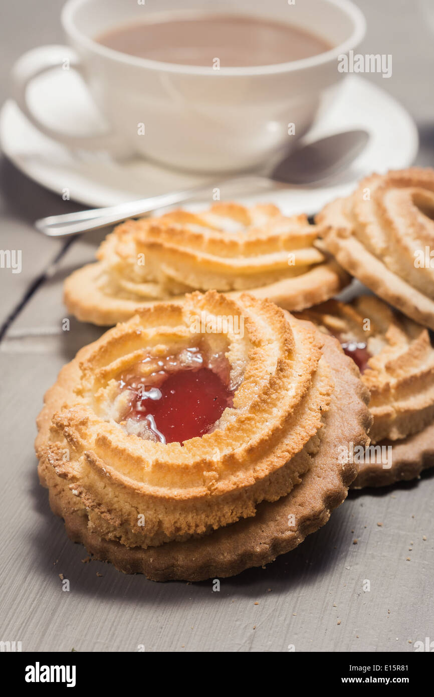 Ox eye cookies hi-res stock photography and images - Alamy