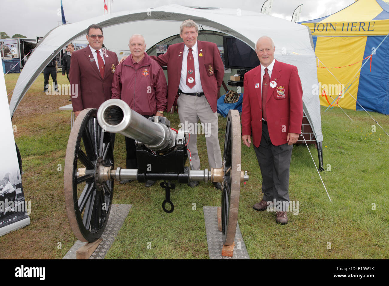 Devonport field gun association hi-res stock photography and images - Alamy