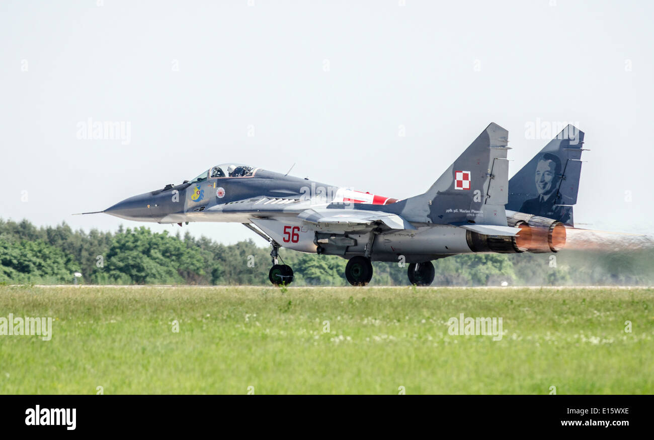 Mig 29 fighter poland hi-res stock photography and images - Alamy