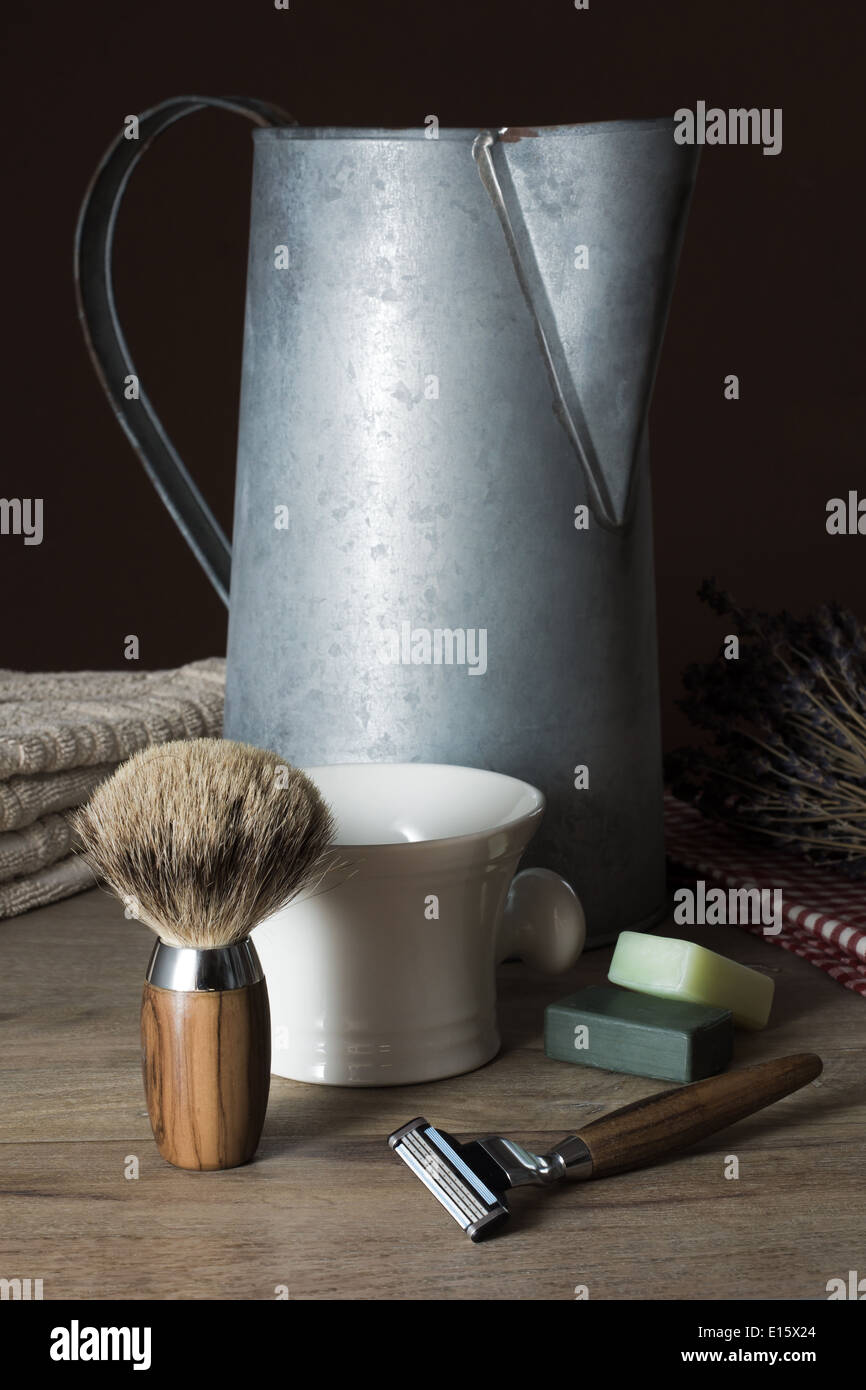 Shaving Tools with Washbasin and Towel Stock Photo - Alamy