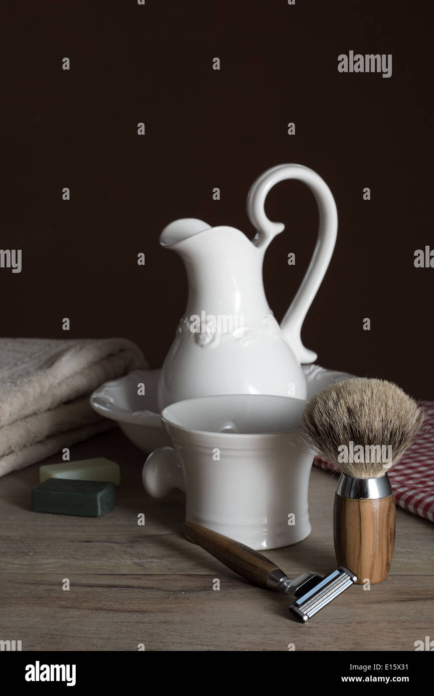 Shaving Tools with Washbasin and Towel Stock Photo - Alamy