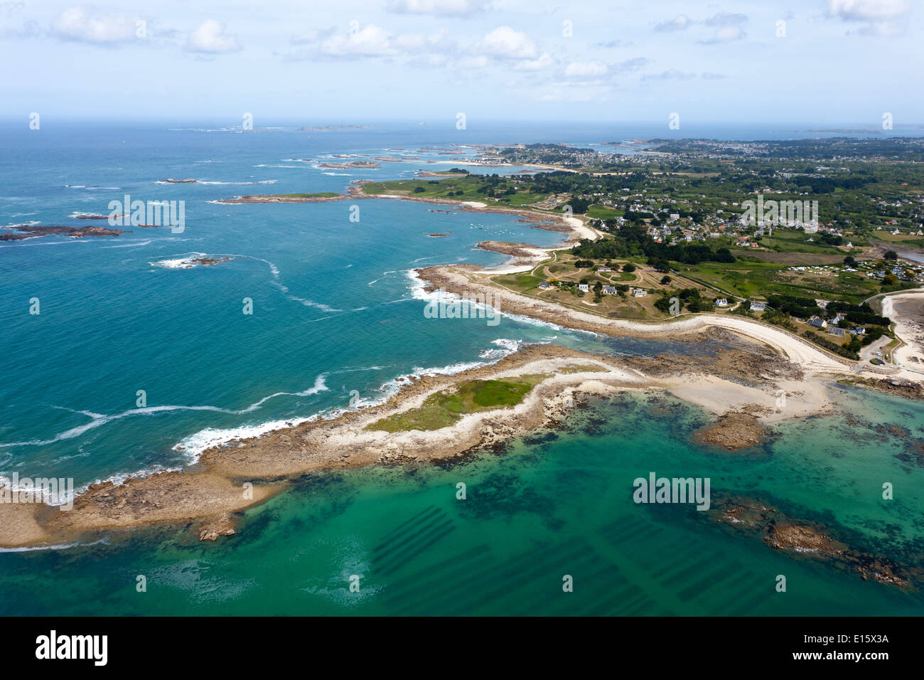 Cote de granit rose pleumeur bodou hi-res stock photography and images ...