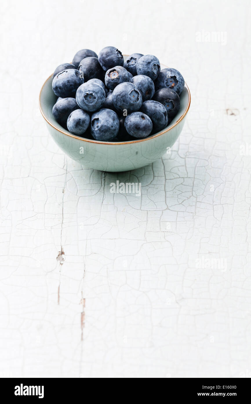 Blue bowl of blueberries forest hi-res stock photography and images - Alamy