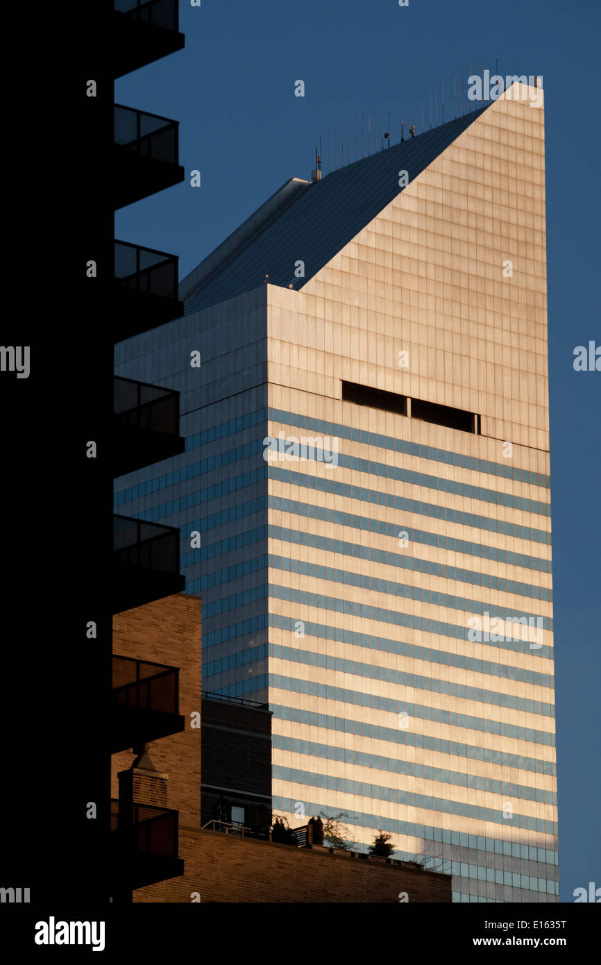 Manhatten buildings hi-res stock photography and images - Alamy