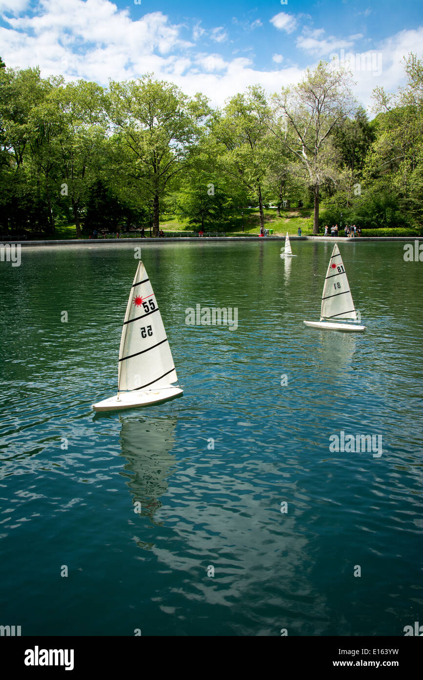 Boat basin hi-res stock photography and images - Alamy