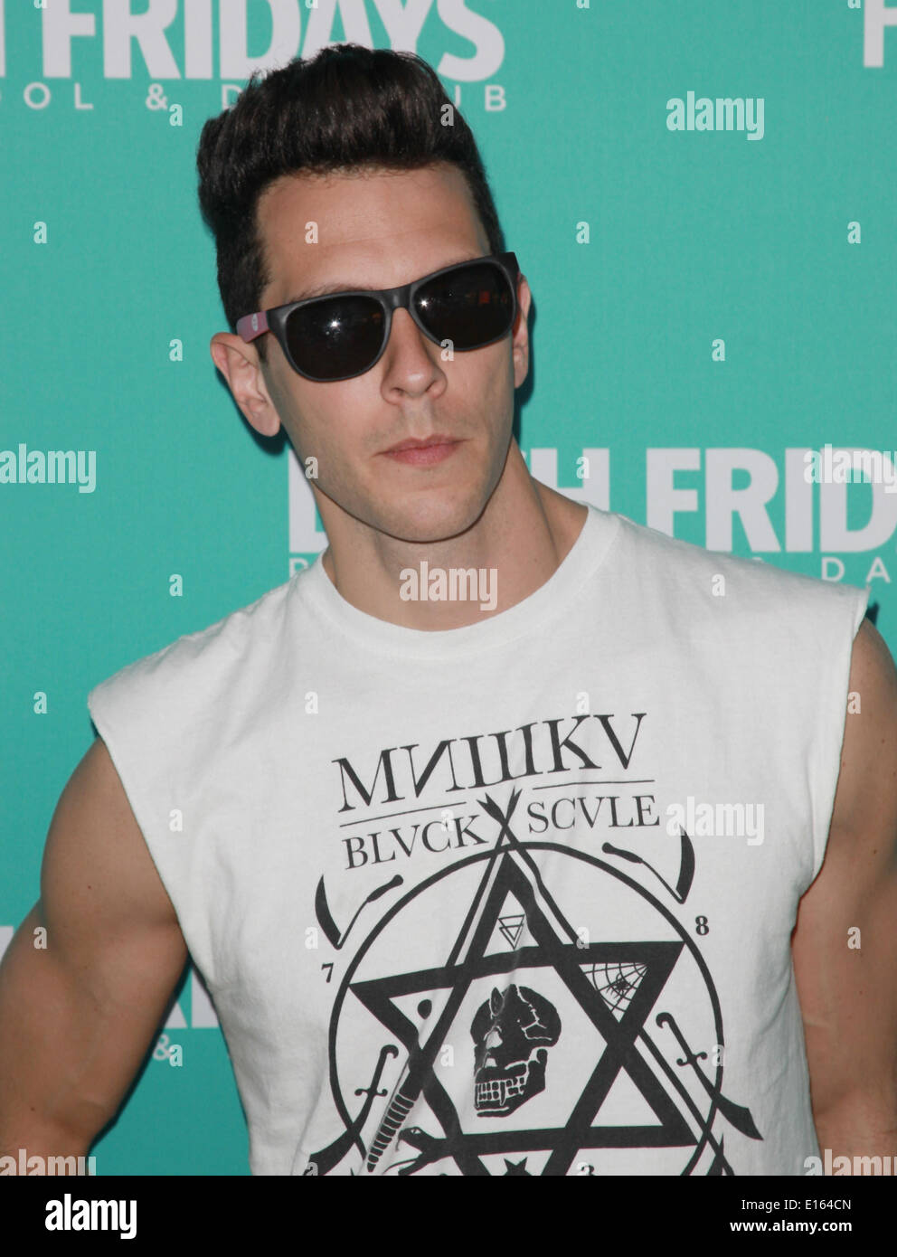 Gabe saporta cobra starship hi-res stock photography and images - Alamy