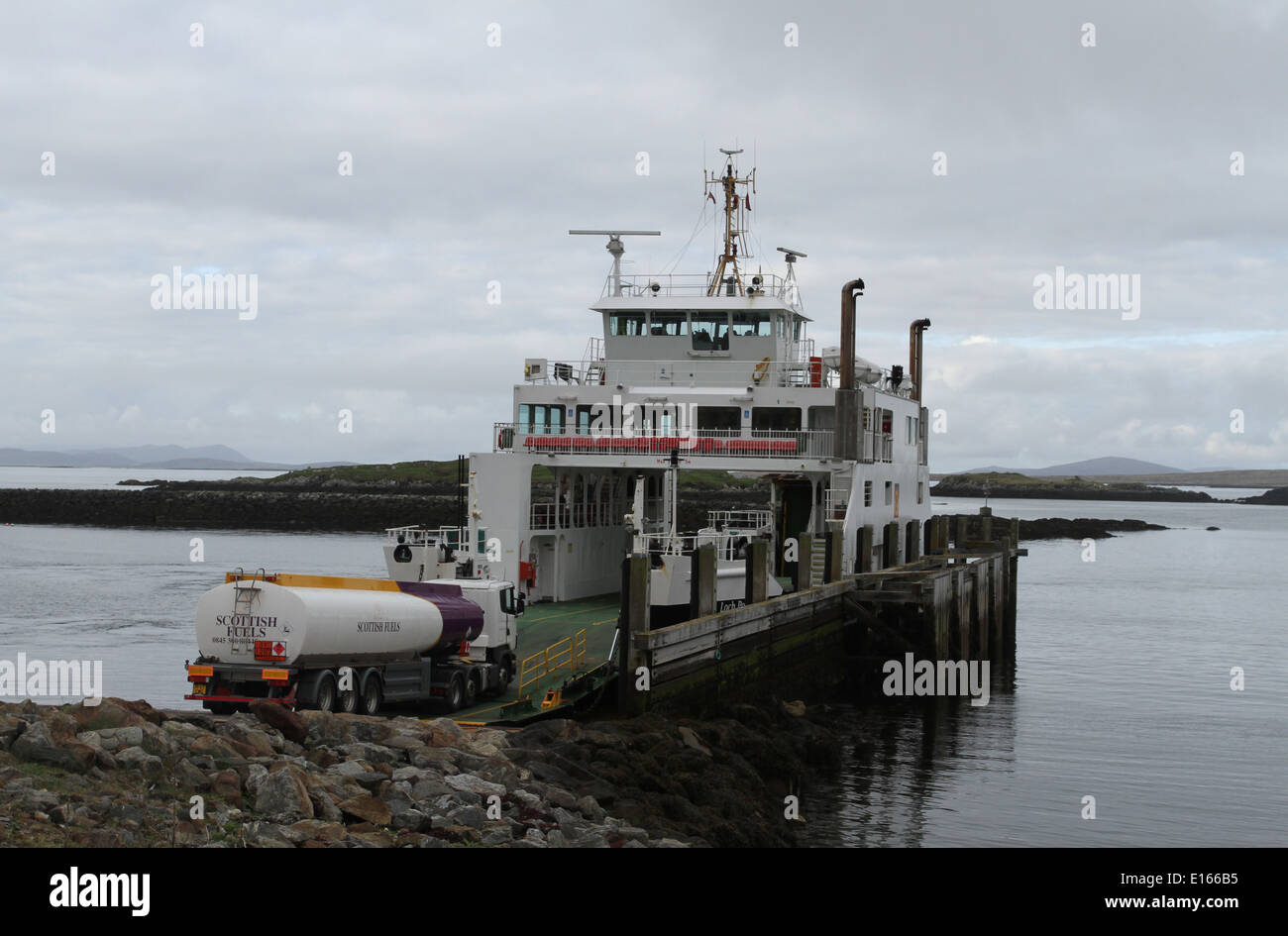 Scottish fuels tanker hi-res stock photography and images - Alamy