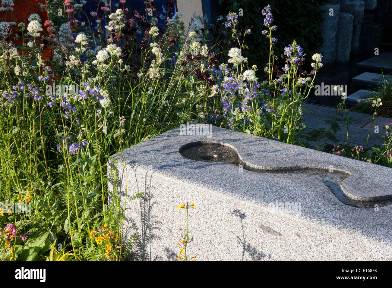 Water feature rill hi-res stock photography and images - Alamy