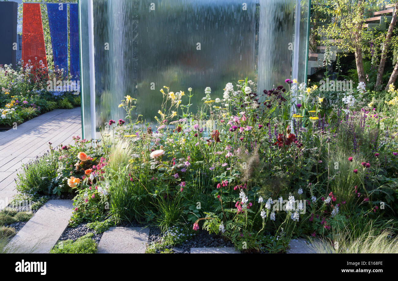 Chelsea Flower Show Gold Medal Award High Resolution Stock Photography ...