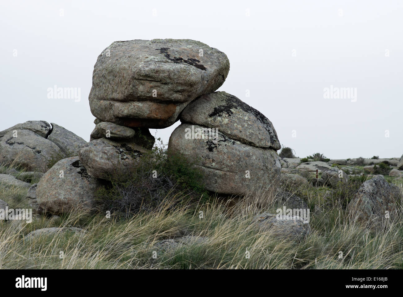 Avila spain glacial erratic rock hi-res stock photography and images ...