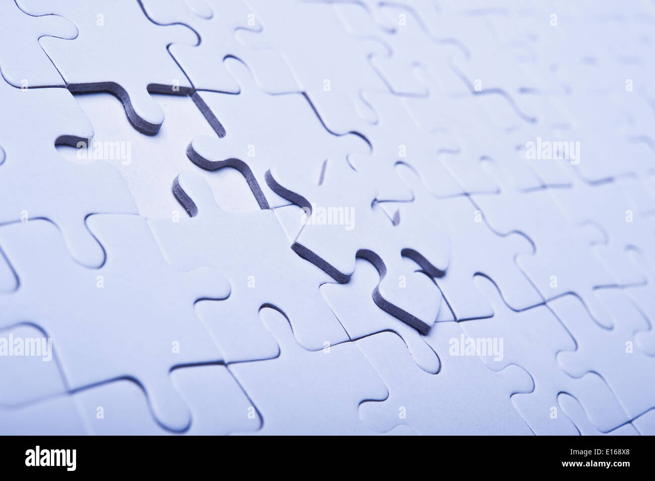 Blank jigsaw puzzle hi-res stock photography and images - Alamy