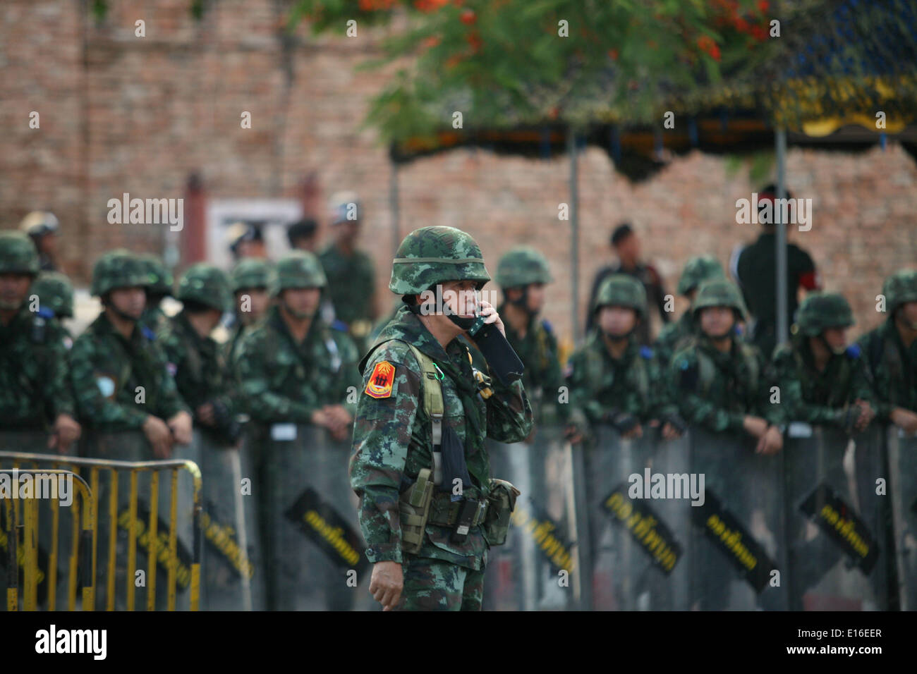 Chiang Mai, Thailand. 24th May, 2014. Thai soldiers stand guard at a ...