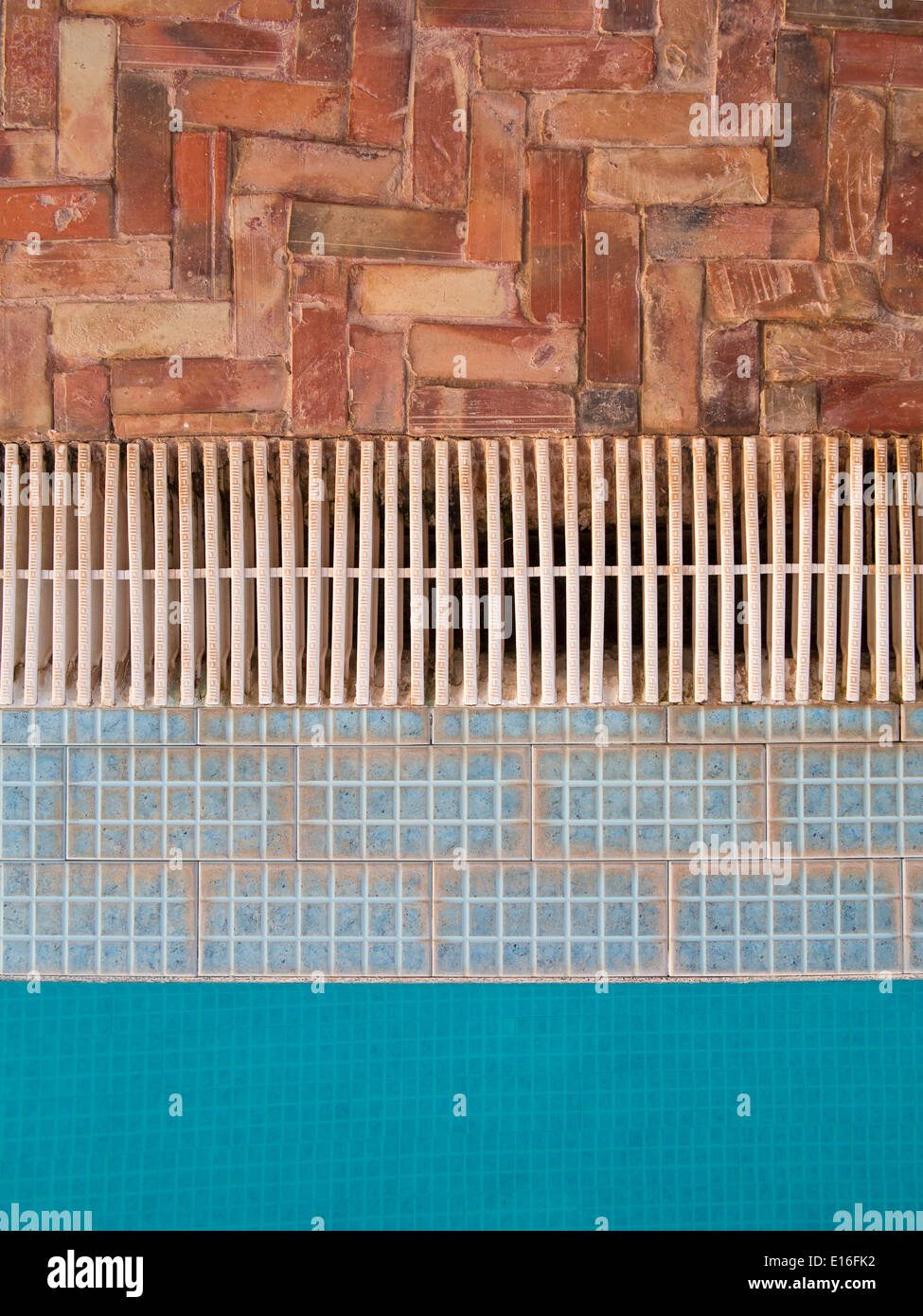 Herringbone brick pattern hi-res stock photography and images - Alamy