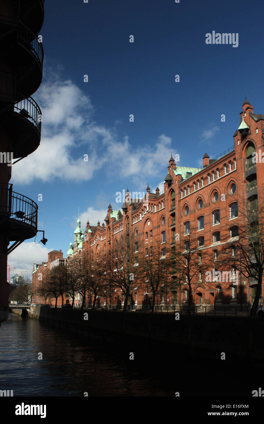 Hafencity district in harbour hi-res stock photography and images - Alamy