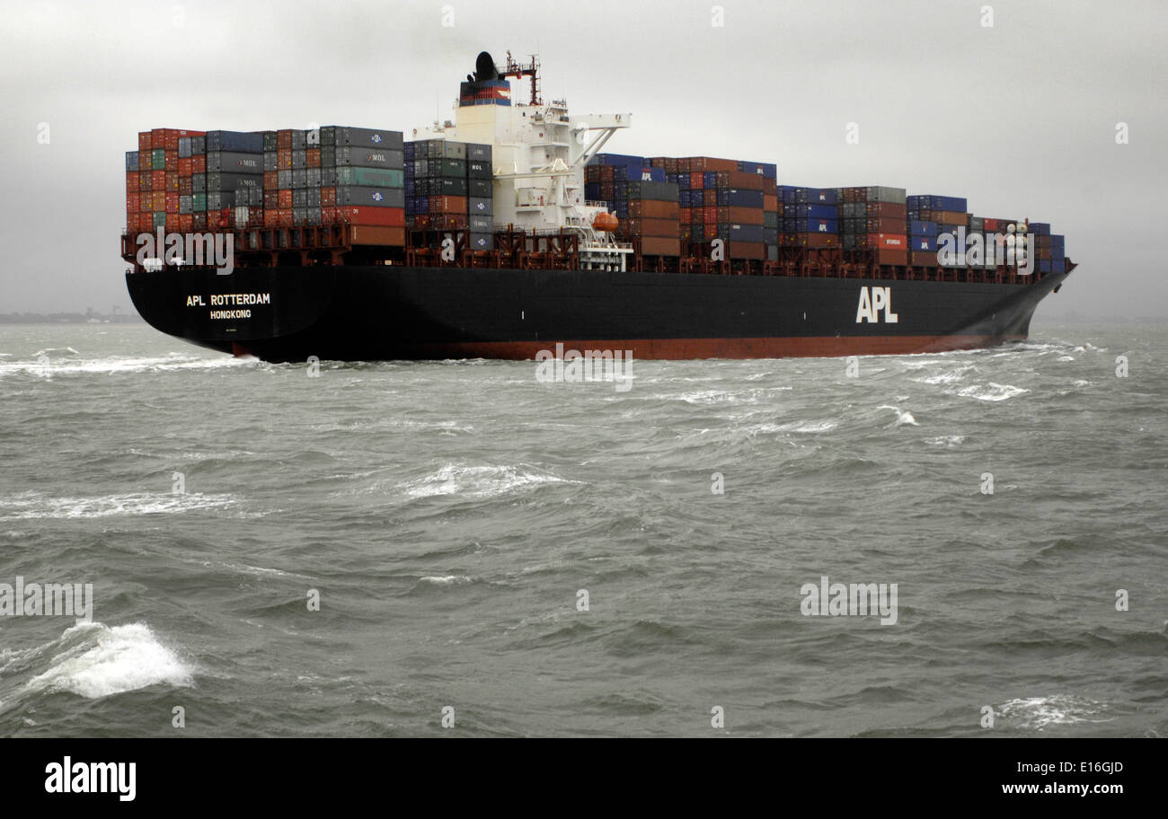 Rotterdam container trade hi-res stock photography and images - Alamy