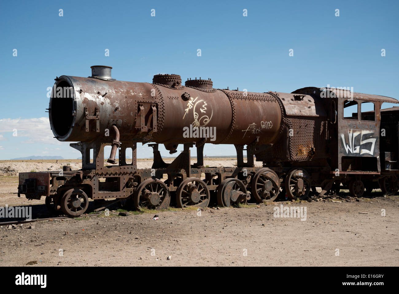 Train "cemetery" near Uyuni, Bolivia Stock Photo - Alamy