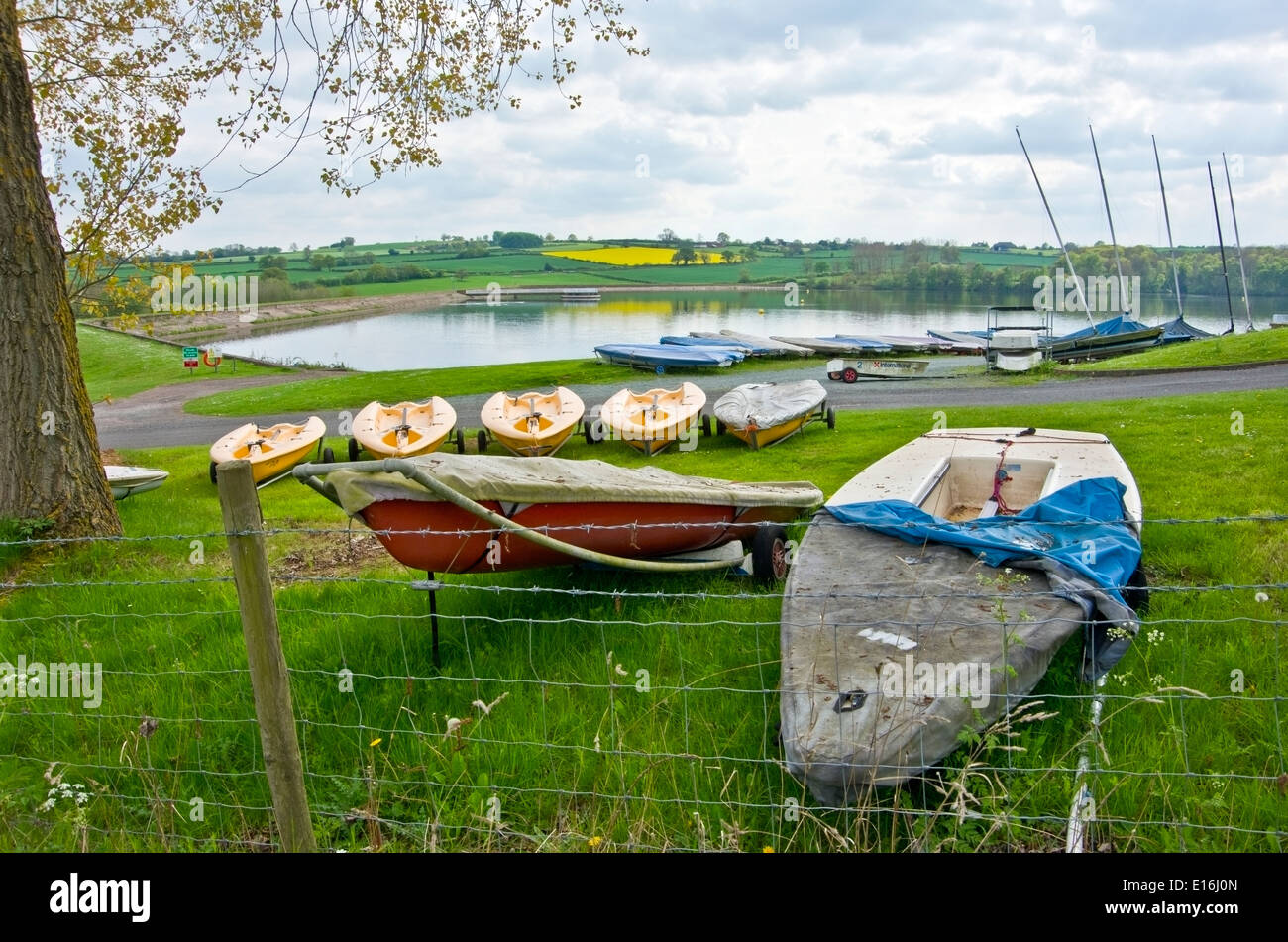Canoes Beside Chelmarsh Reservoir, Shropshire, England, UK Stock Photo ...