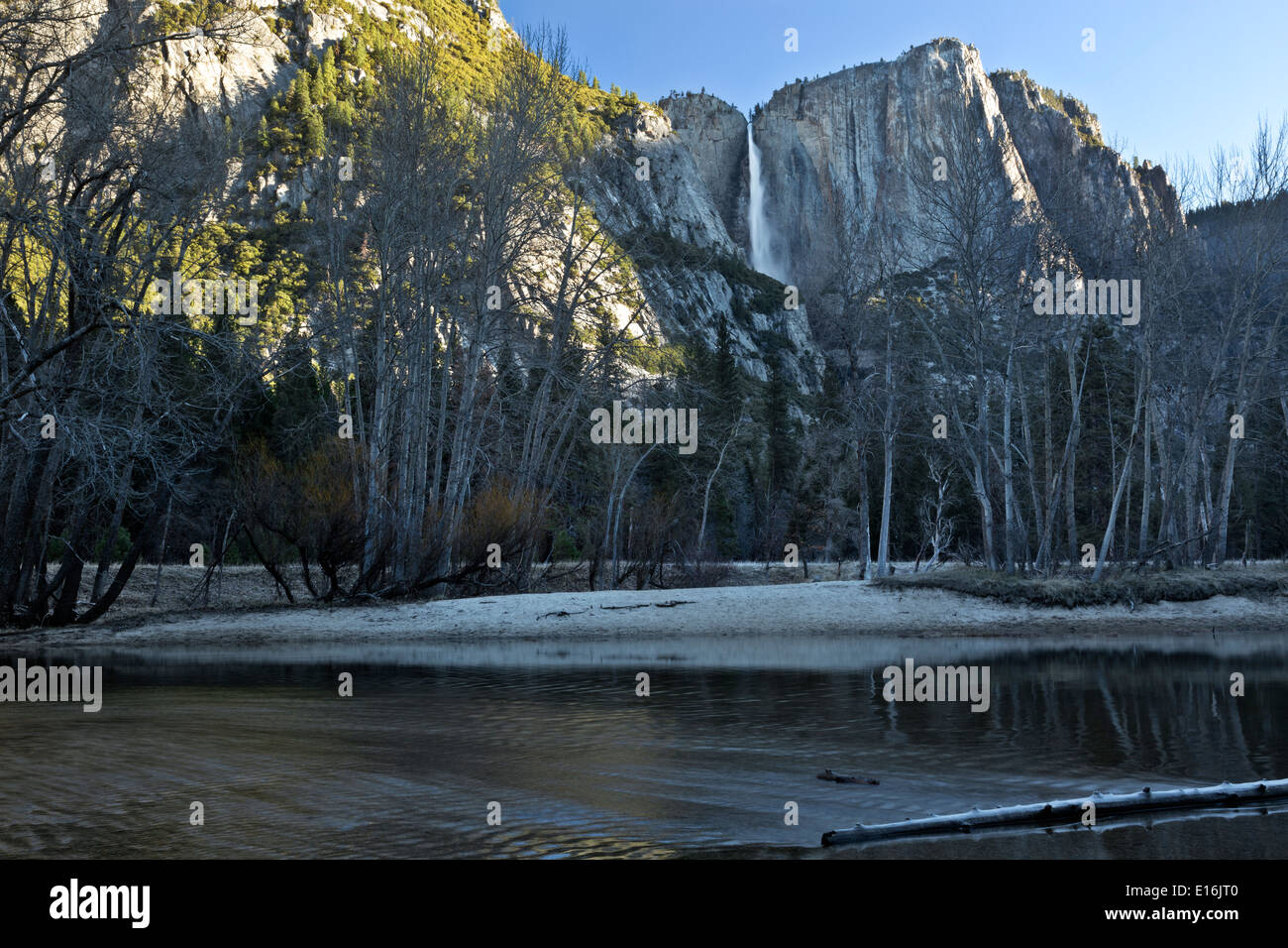 CA02179-00...CALIFORNIA - Upper Yosemite Falls and the Merced River ...