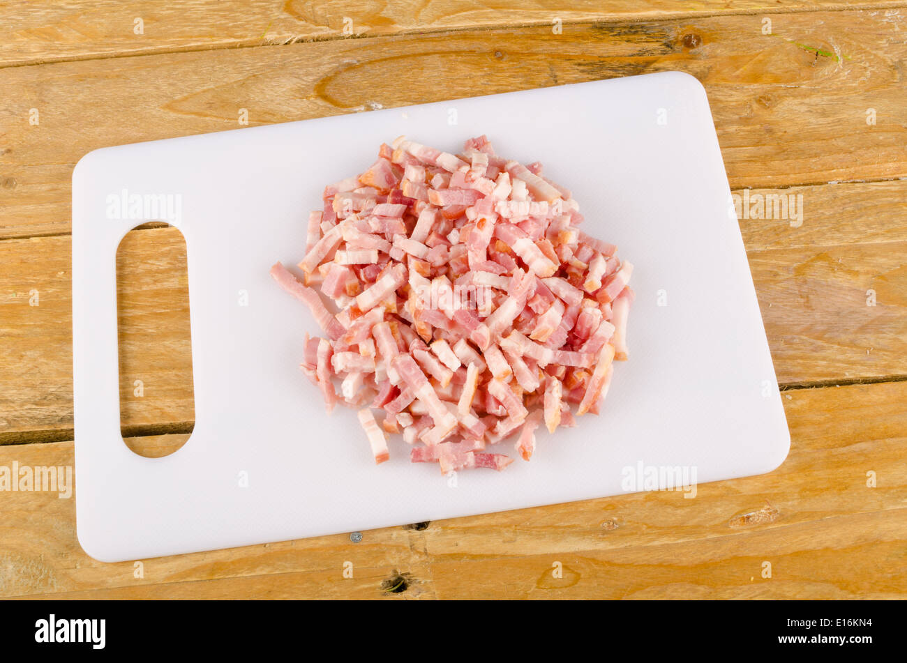 Diced smoked bacon hi-res stock photography and images - Alamy