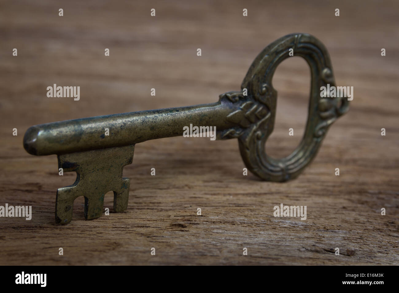 Key metal old antique hi-res stock photography and images - Alamy