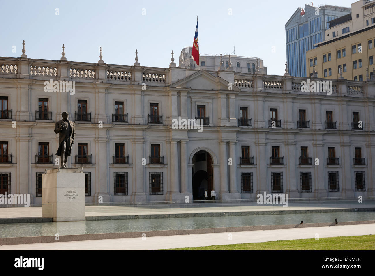 La Moneda Palace Stock Photos & La Moneda Palace Stock Images - Alamy