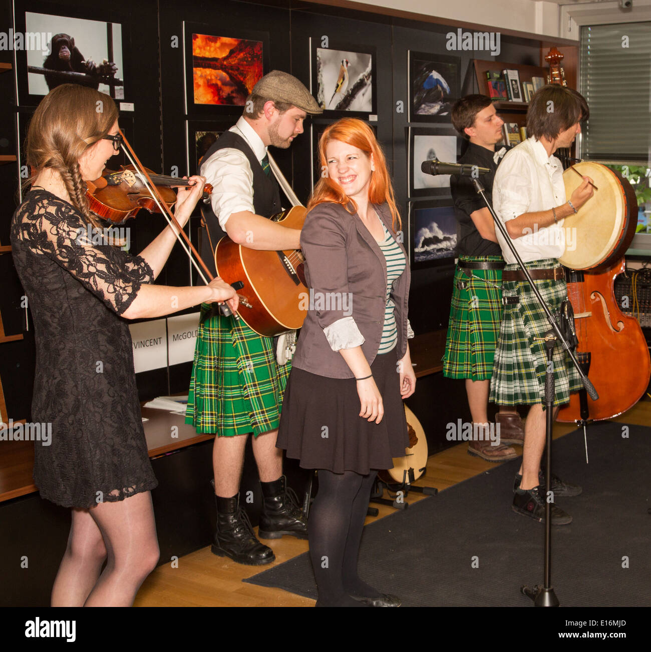 The Bog Bards, a Slovenian Irish band performing traditional Irish ...