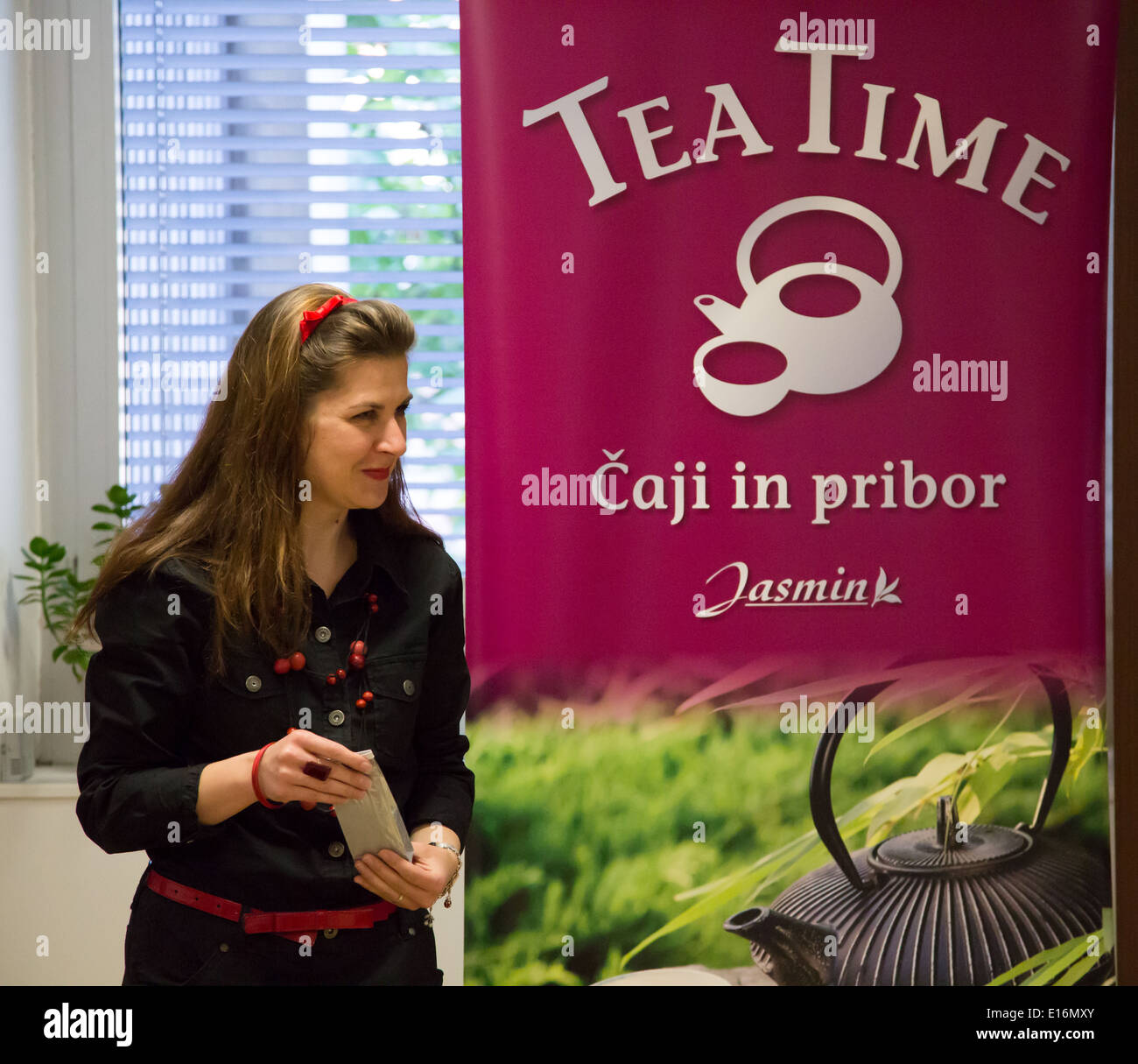 Irish tea house hi-res stock photography and images - Alamy