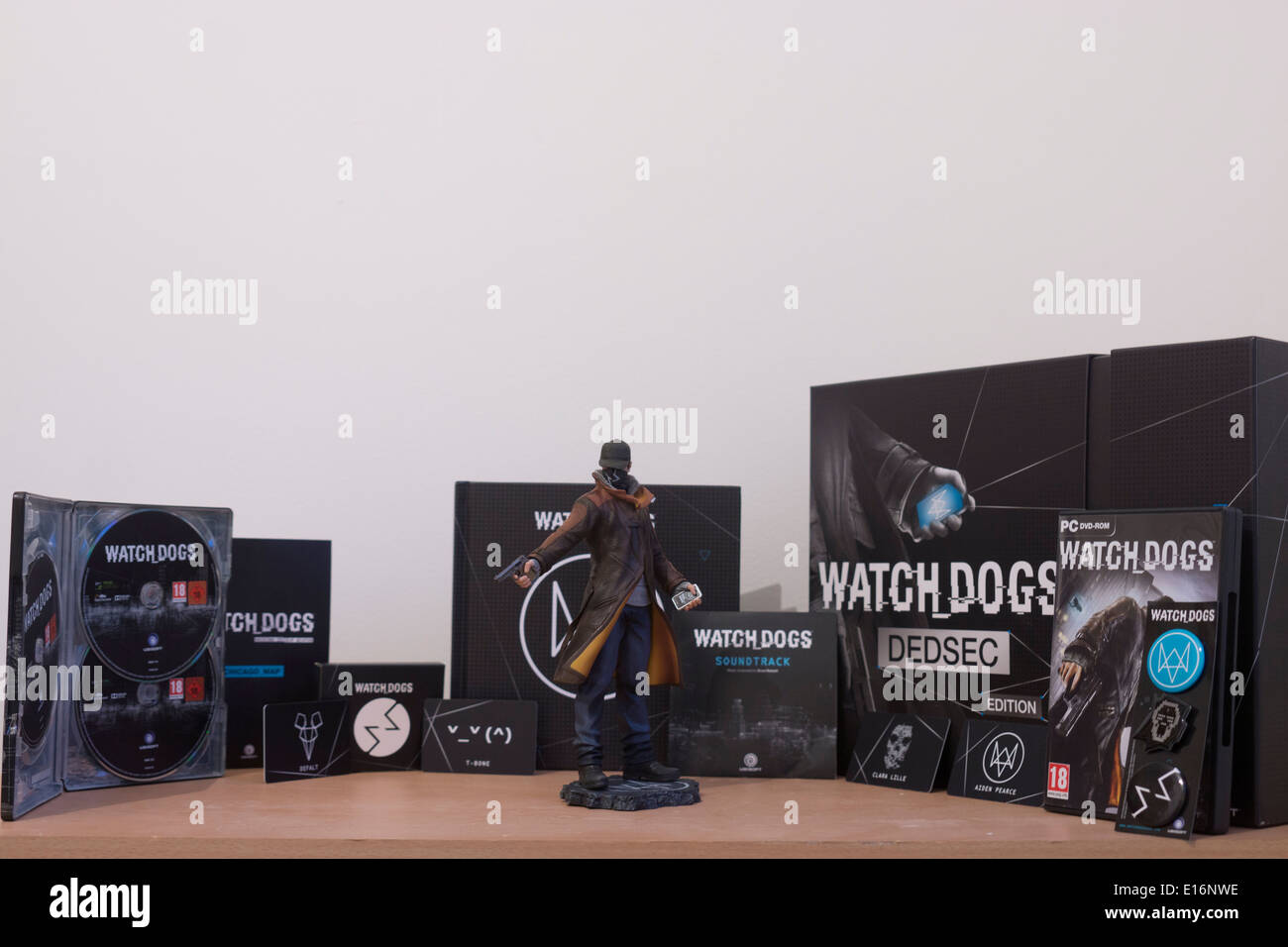 Watch Dogs video game figurine boxes cases Stock Photo - Alamy