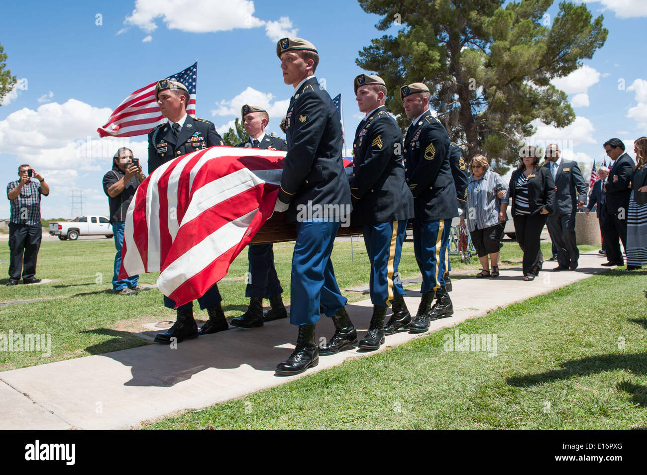 Tucson, Arizona, USA. 24th May, 2014. Command Sgt. Maj. MARTIN BARRERAS ...