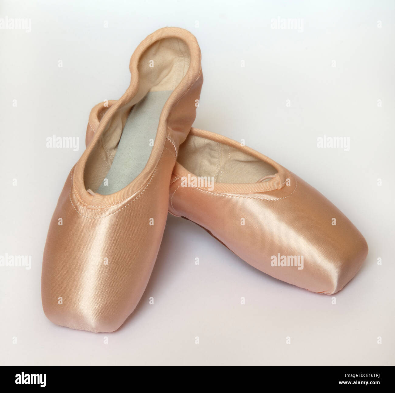 White ballet slippers hi-res stock photography and images - Alamy