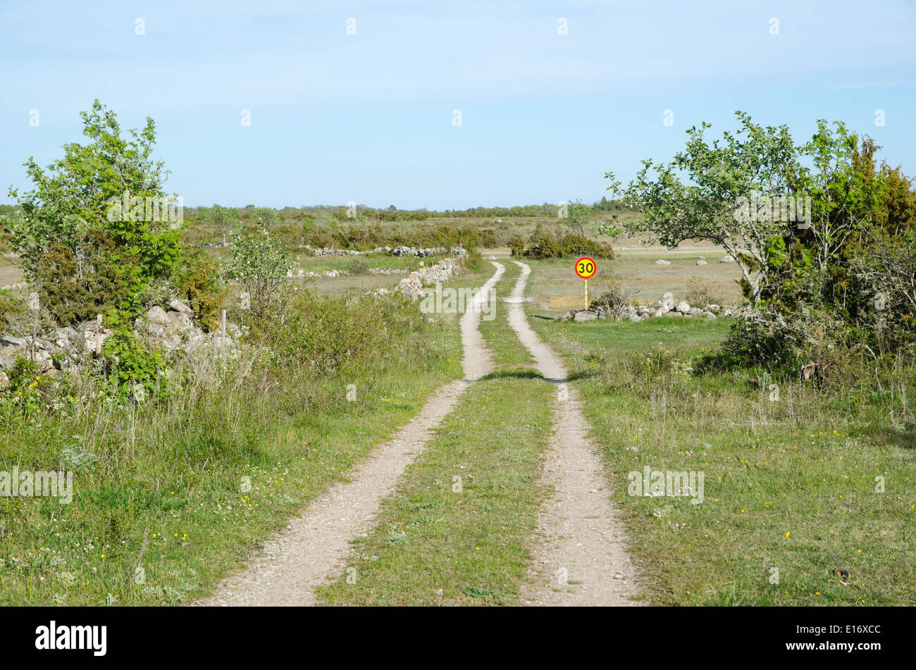 Track speed limit hi-res stock photography and images - Alamy