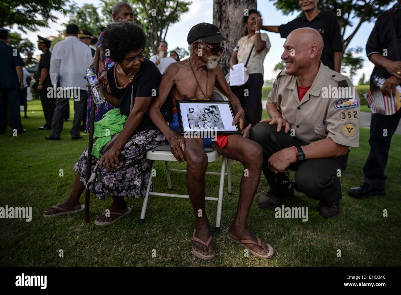 Philippines world war ii hi-res stock photography and images - Alamy