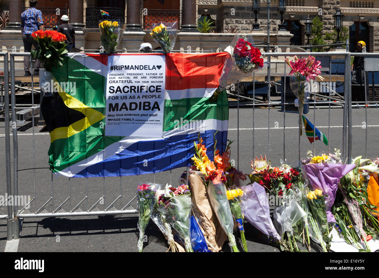 Tributes and messages hi-res stock photography and images - Alamy