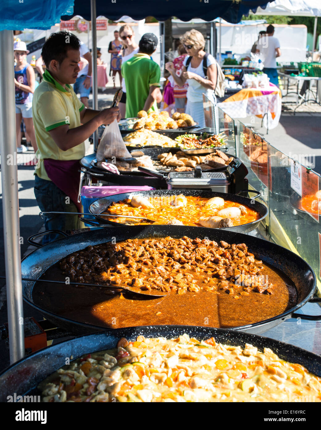 Food stall france hi-res stock photography and images - Alamy