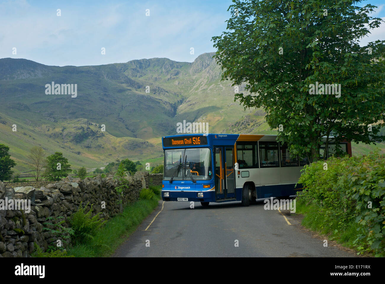 Single decker bus turning round at its destination, Dungeon Ghyll ...
