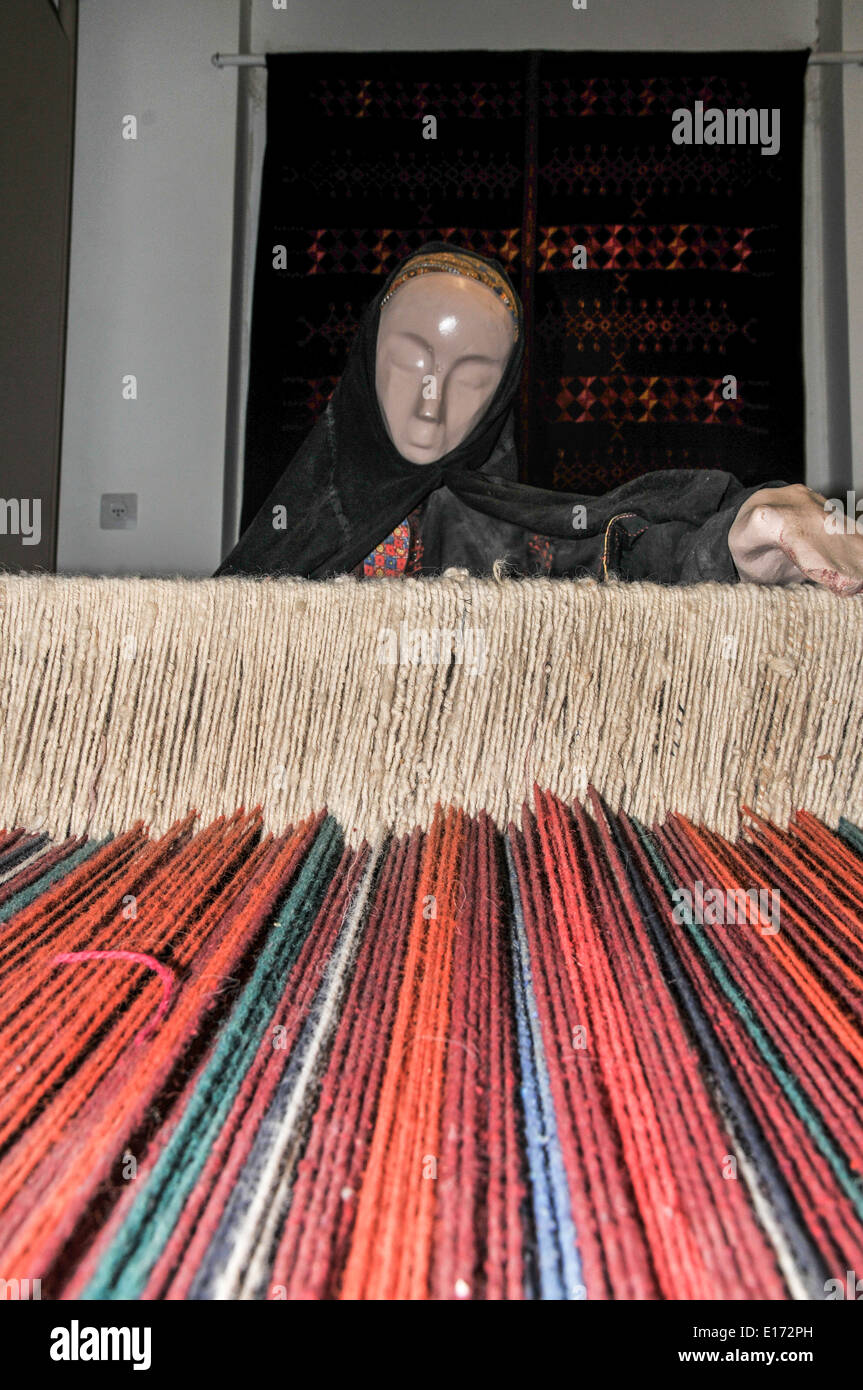 Bedouin weaving hi-res stock photography and images - Alamy