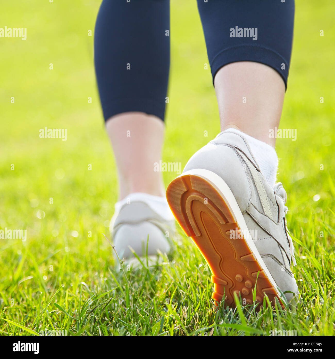 Athlete legs hi-res stock photography and images - Alamy