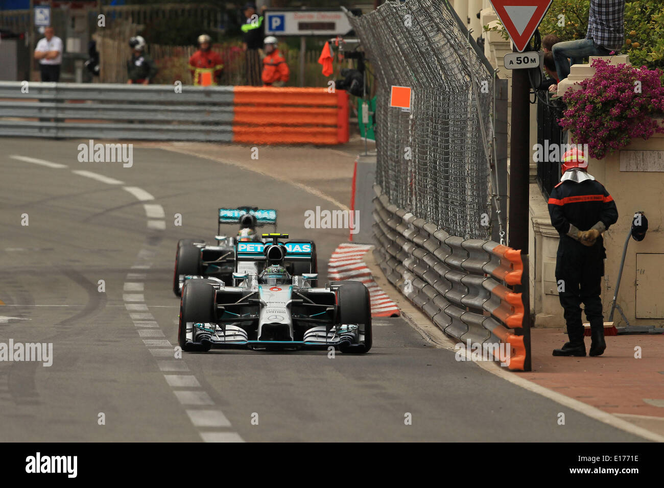 Safety car during grand hi-res stock photography and images - Alamy