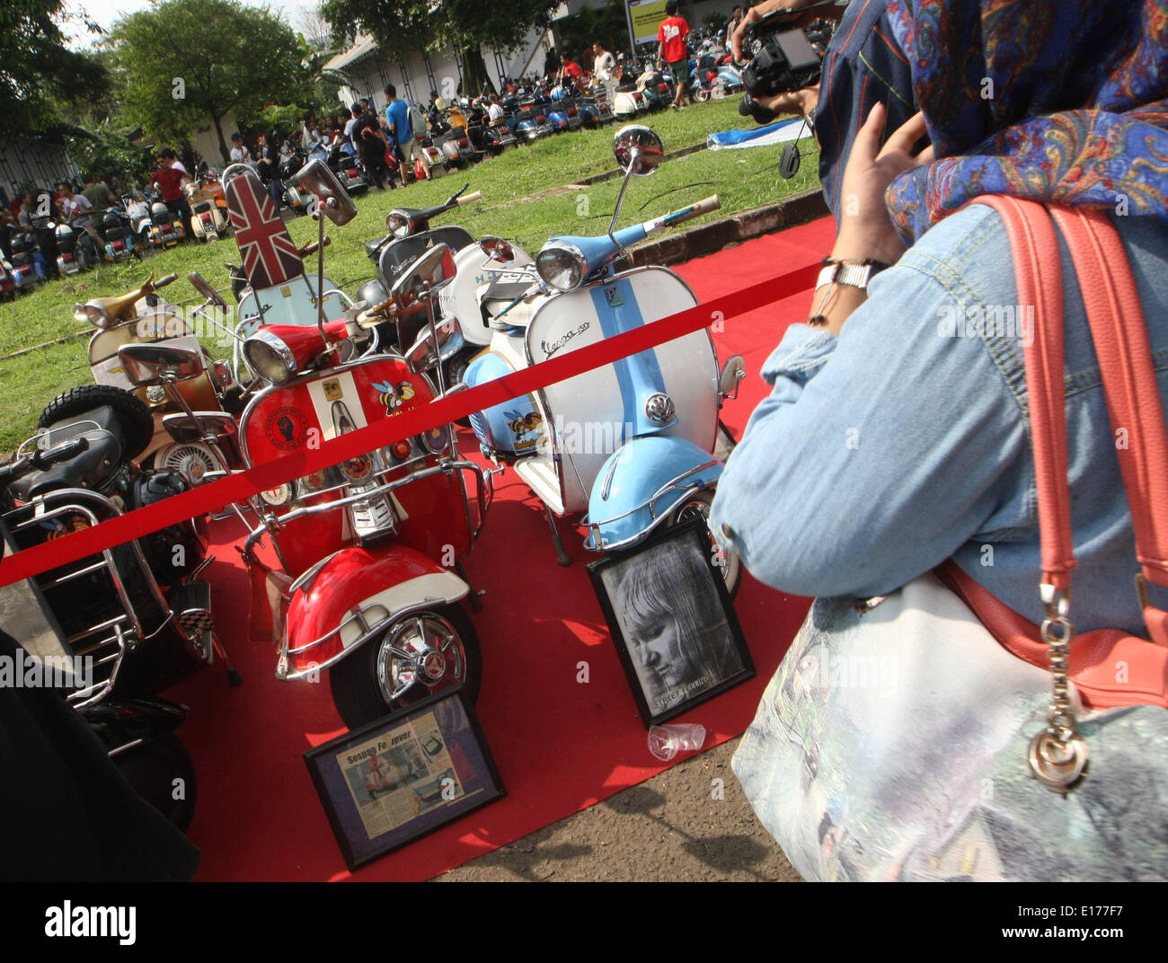 Mods mayday hi-res stock photography and images - Alamy