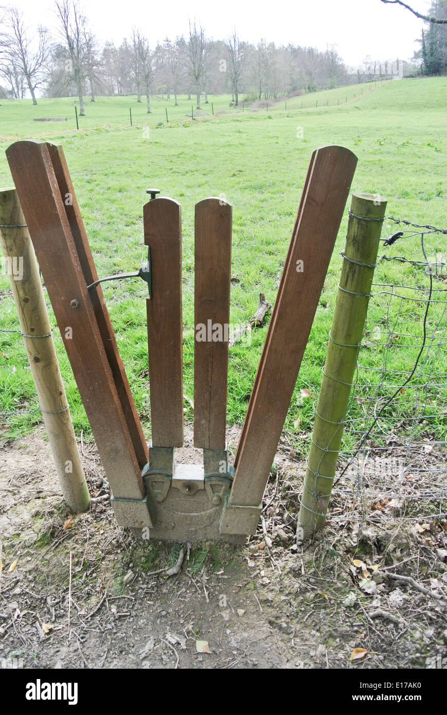 Pedestrian gate into a field Stock Photo - Alamy