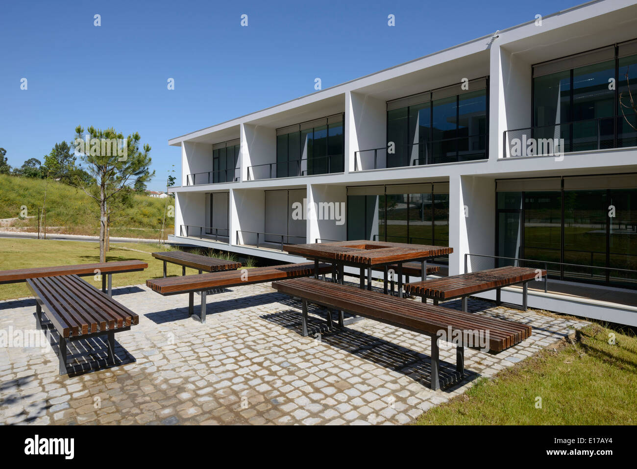 Business park architecture hi-res stock photography and images - Alamy