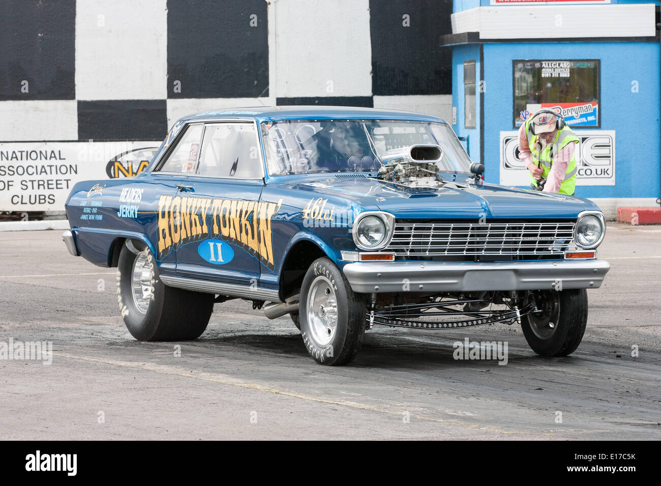 Drag race car hi-res stock photography and images - Alamy