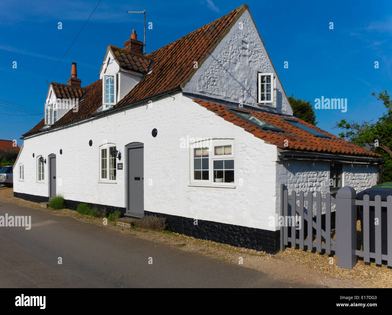 Whitewashed brick hi-res stock photography and images - Alamy